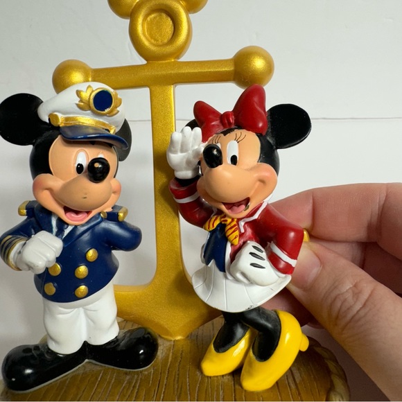 Disney | Accents | Disney Cruise Line Photo Holder Figurine Captain ...